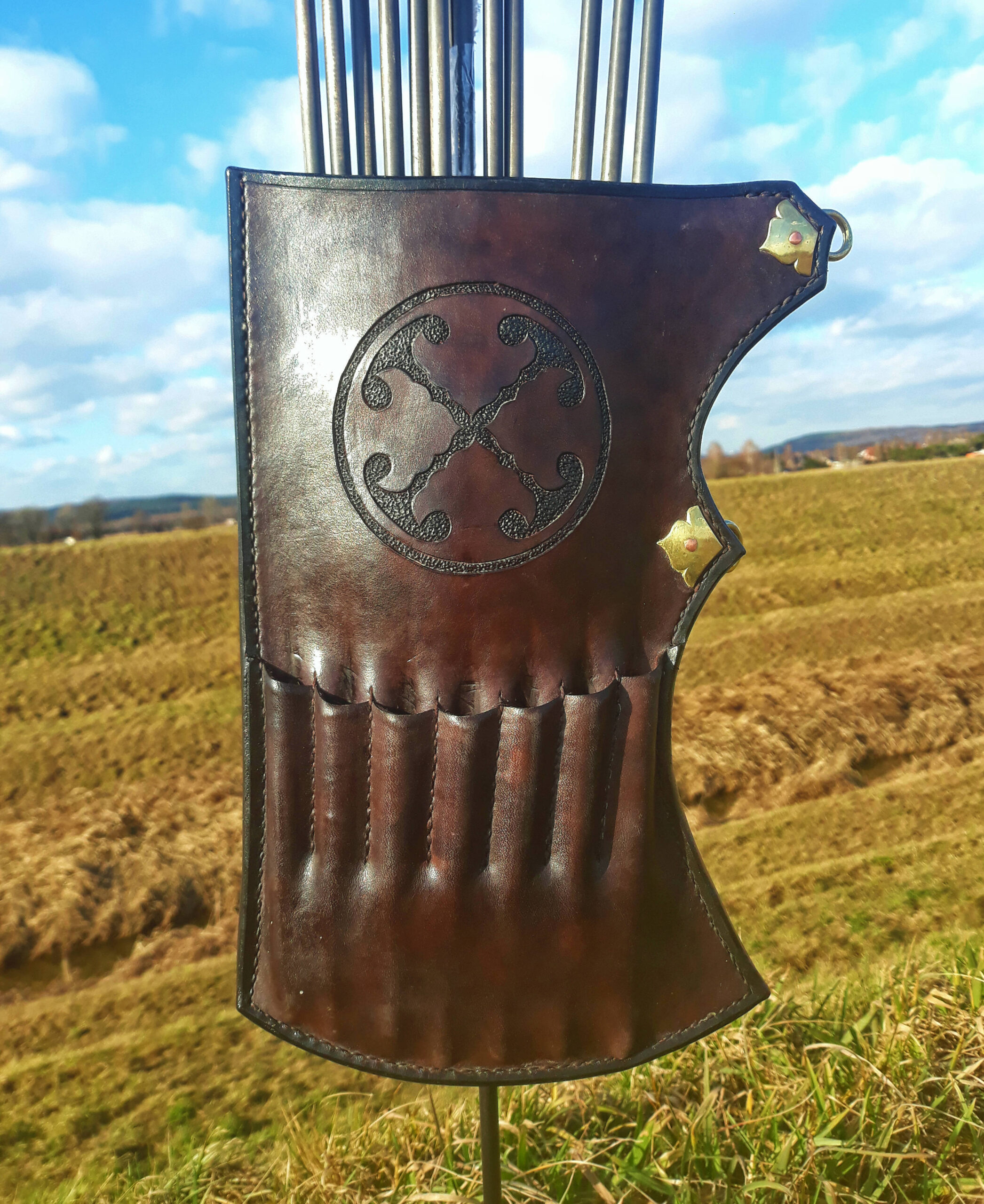 Quivers, Pouches, Belts – Tengri